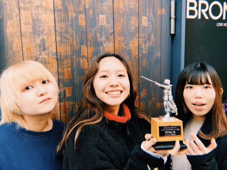 TETORA、令和のインディーズシーンを賑わす3ピースバンド